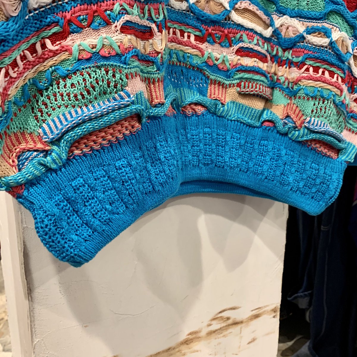 COOGI 3Dニット MERCERISEO COTTON ニットセーター クージー (S18 COOGI 3Dニット MERCERISEO COTTON ニットセーター クージー (S18