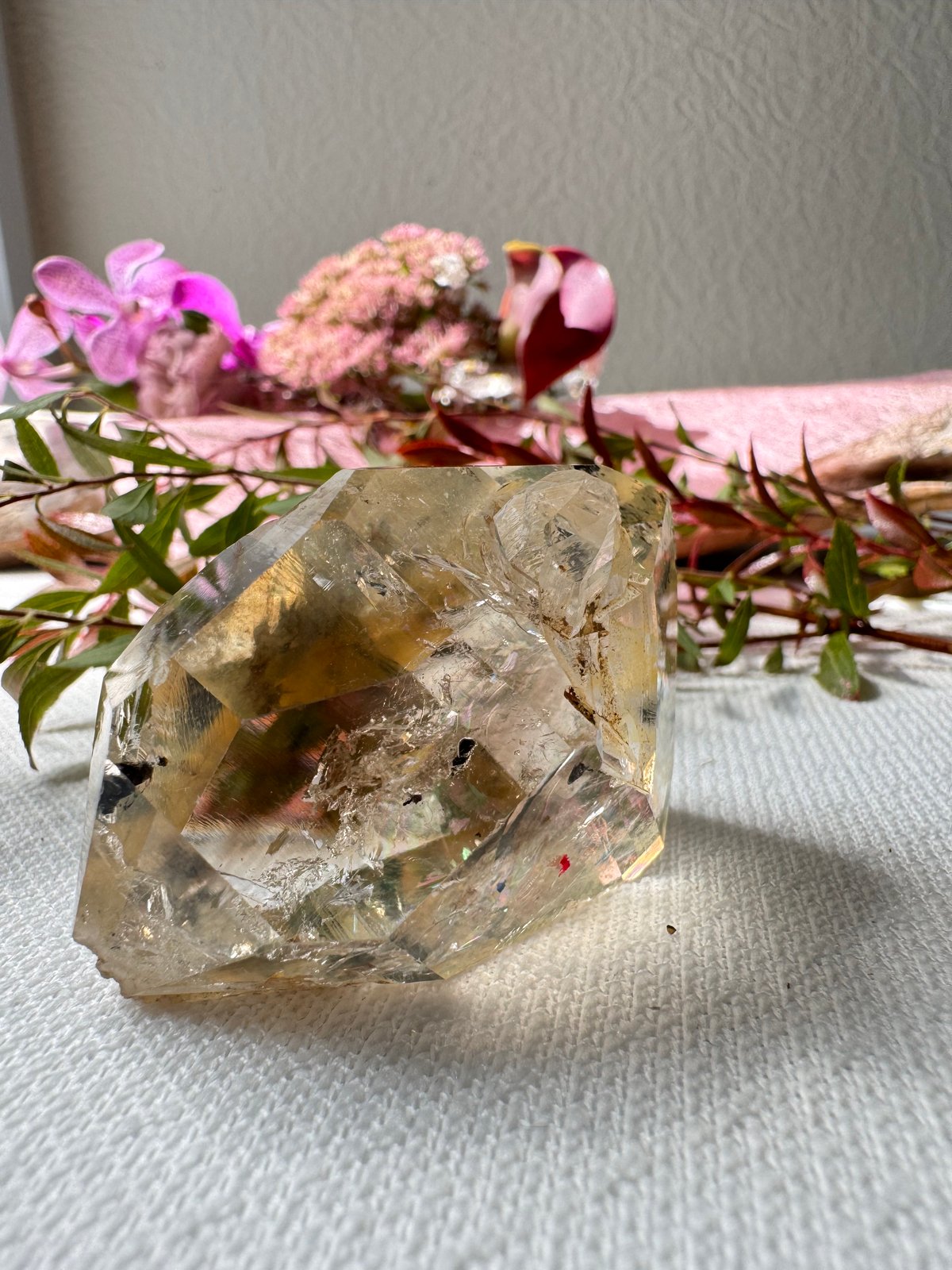 《静けさの奥に灯る黄金の記憶》 非加熱シトリン | Studio Kururi