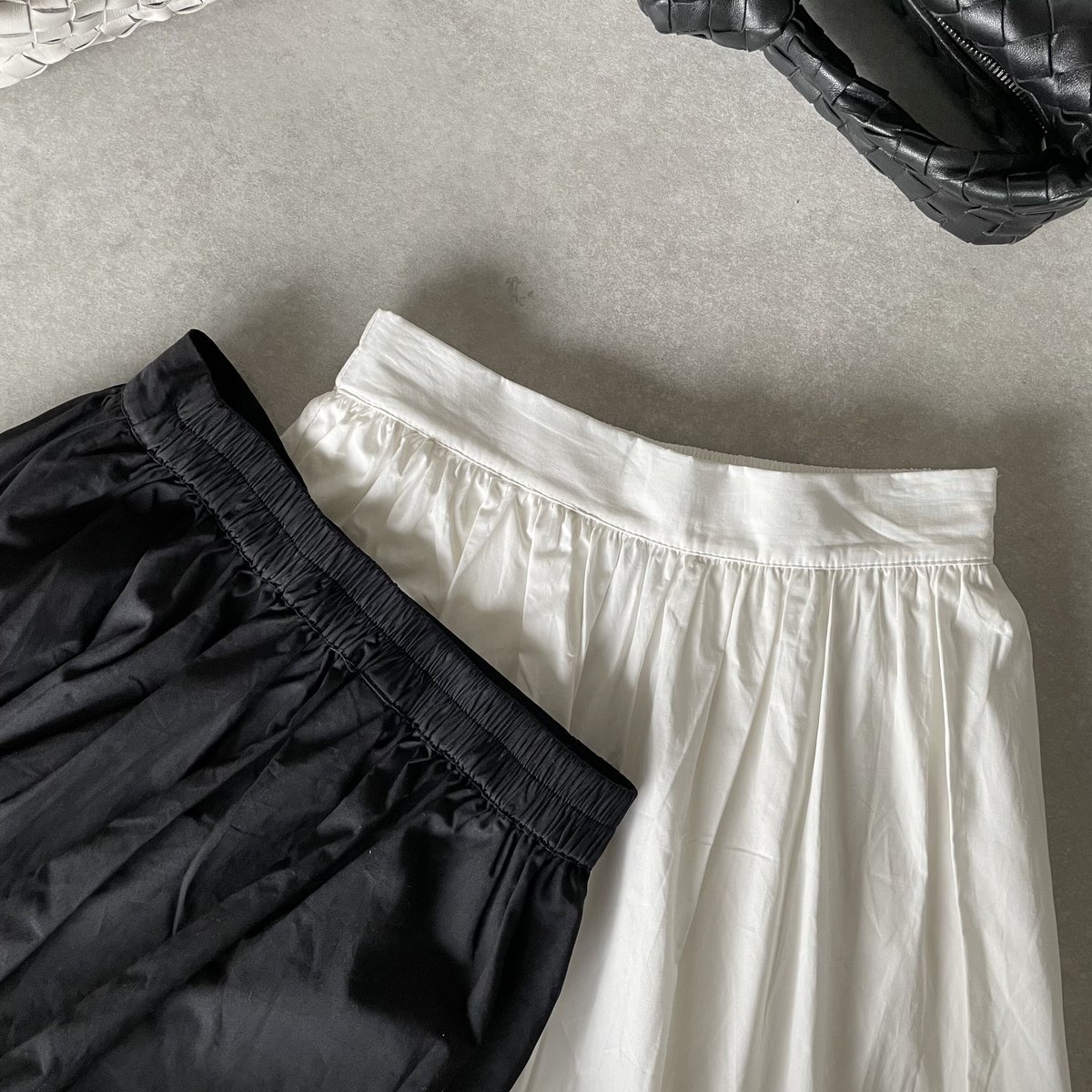 コットンギャザースカートwhite,black | ok.soon コットンギャザースカートwhite,black | ok.soon