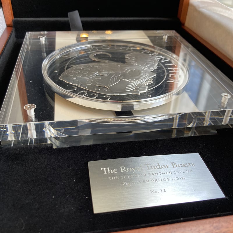 2kg銀貨】 2022 ロイヤルテューダービースト シーモアのパンサー 2kg銀貨】 2022 ロイヤルテューダービースト シーモアのパンサー