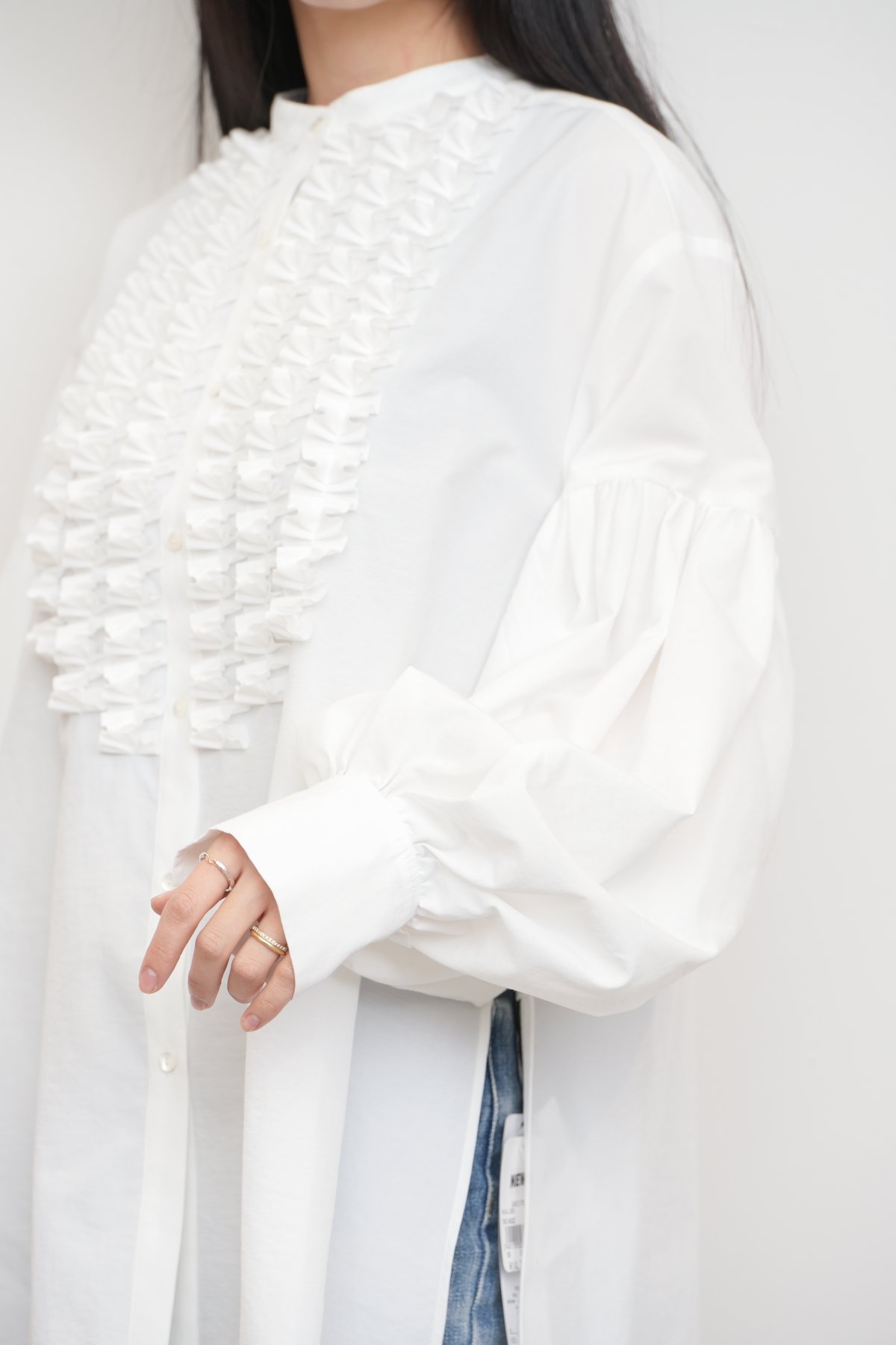 MARILYN MOON】Modern tuck frill blouse_24012700 MARILYN MOON】Modern tuck frill blouse_24012700