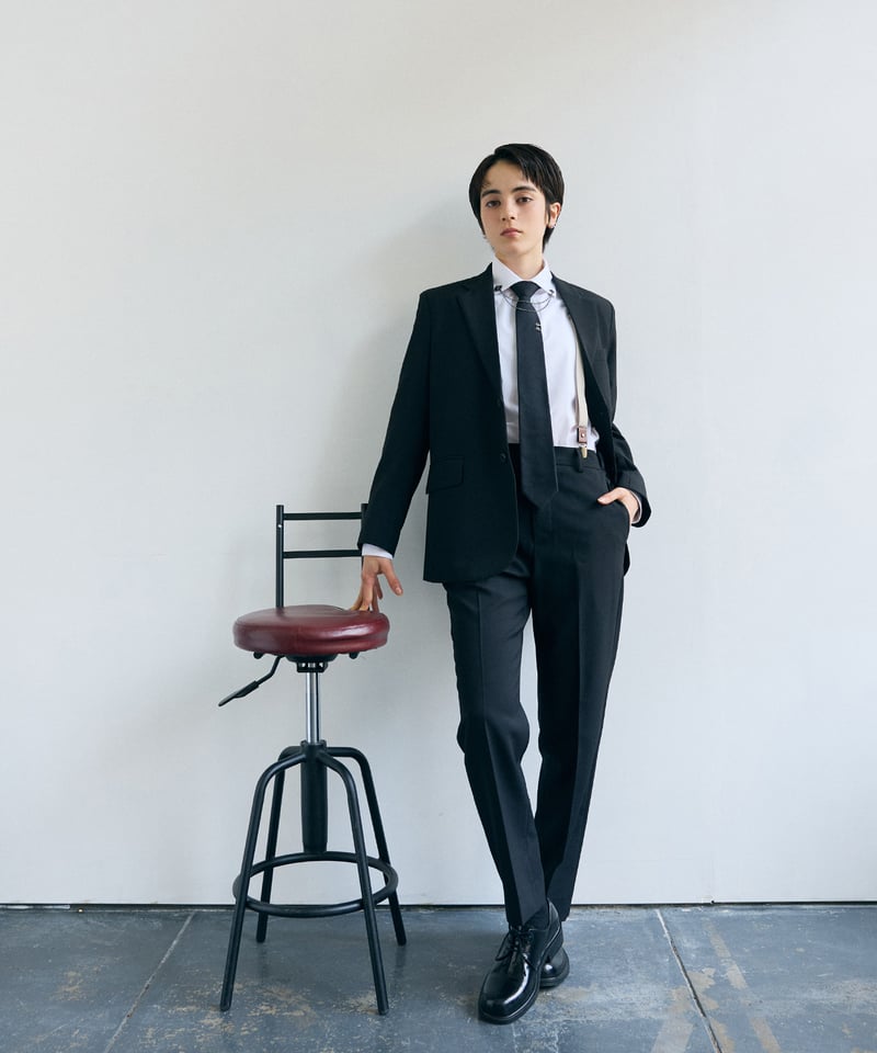 BOYSHE Basic Suit》シングルブレスト&スリムスラックス BOYSHE Basic Suit》シングルブレスト&スリムスラックス