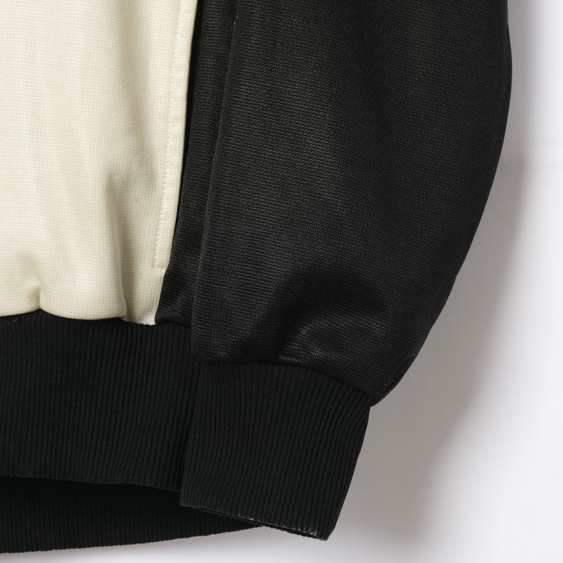 70-80s Vintage adidas EIN SCHWAHN Half Zip Pull 70-80s Vintage adidas EIN SCHWAHN Half Zip Pull