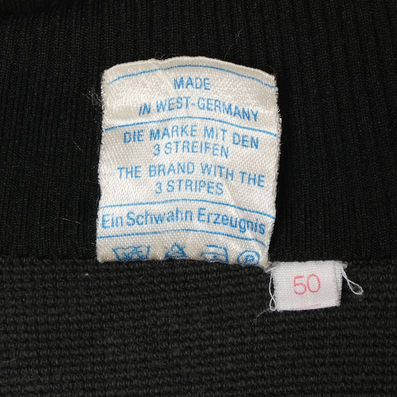 70-80s Vintage adidas EIN SCHWAHN Half Zip Pull 70-80s Vintage adidas EIN SCHWAHN Half Zip Pull