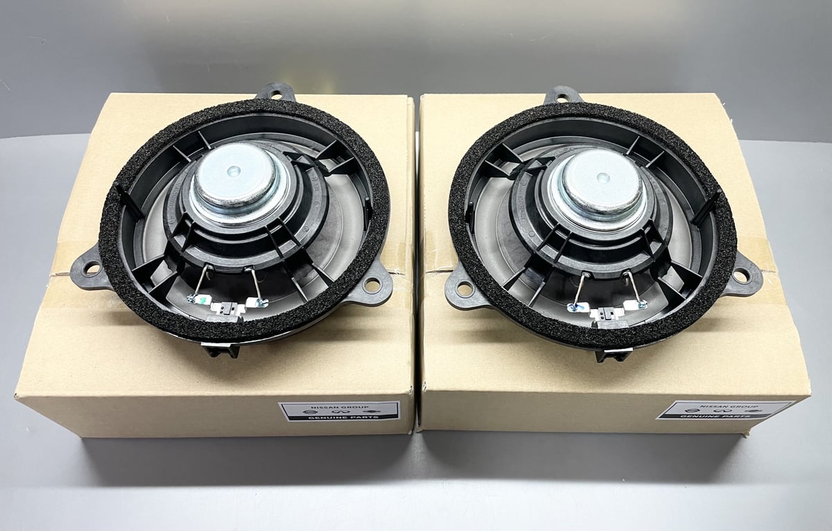 R35GT-R フロンドドアスピーカーユニット 左右 BOSE | upline R35GT-R フロンドドアスピーカーユニット 左右 BOSE | upline