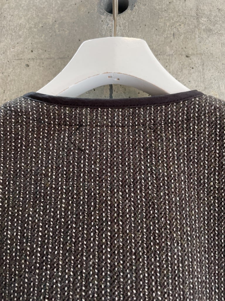 AUBERGE BROWN | SURPLUS OITA