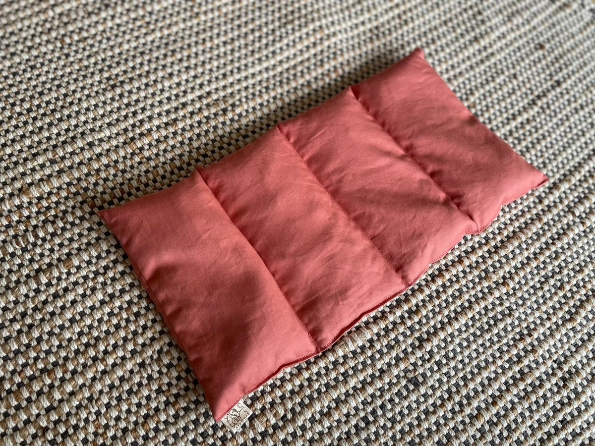 Ochitsu healing pillow -coral- | bikanri-ochitsu