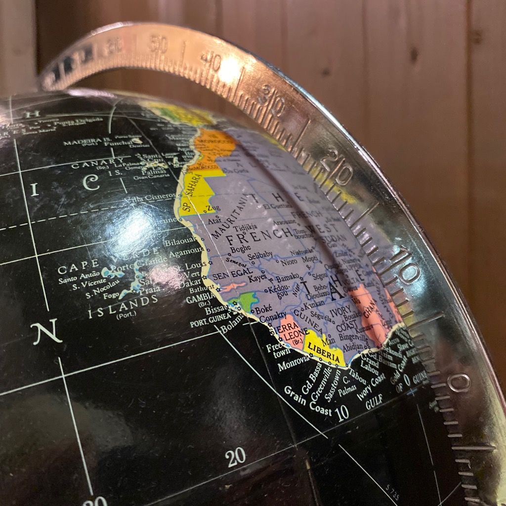 1961' Replogle Black Ocean Globe | magnets kobe 1961' Replogle Black Ocean Globe | magnets kobe