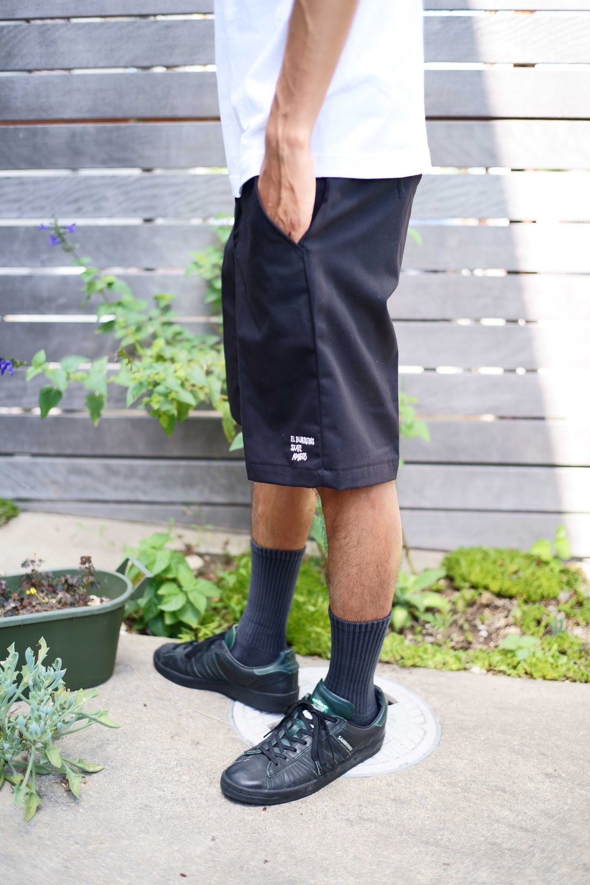 EB RED KAP Shorts | Taqueria