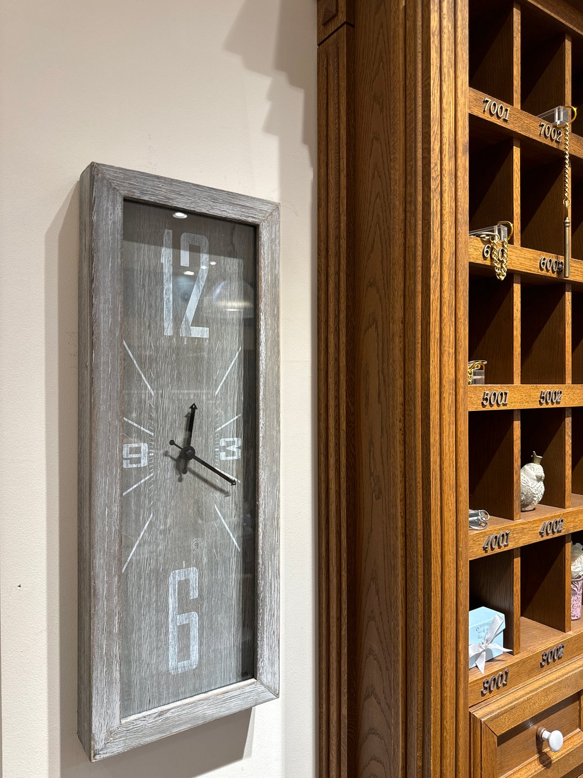 Rectangular Wall Clock | OctaHotel Online Shop