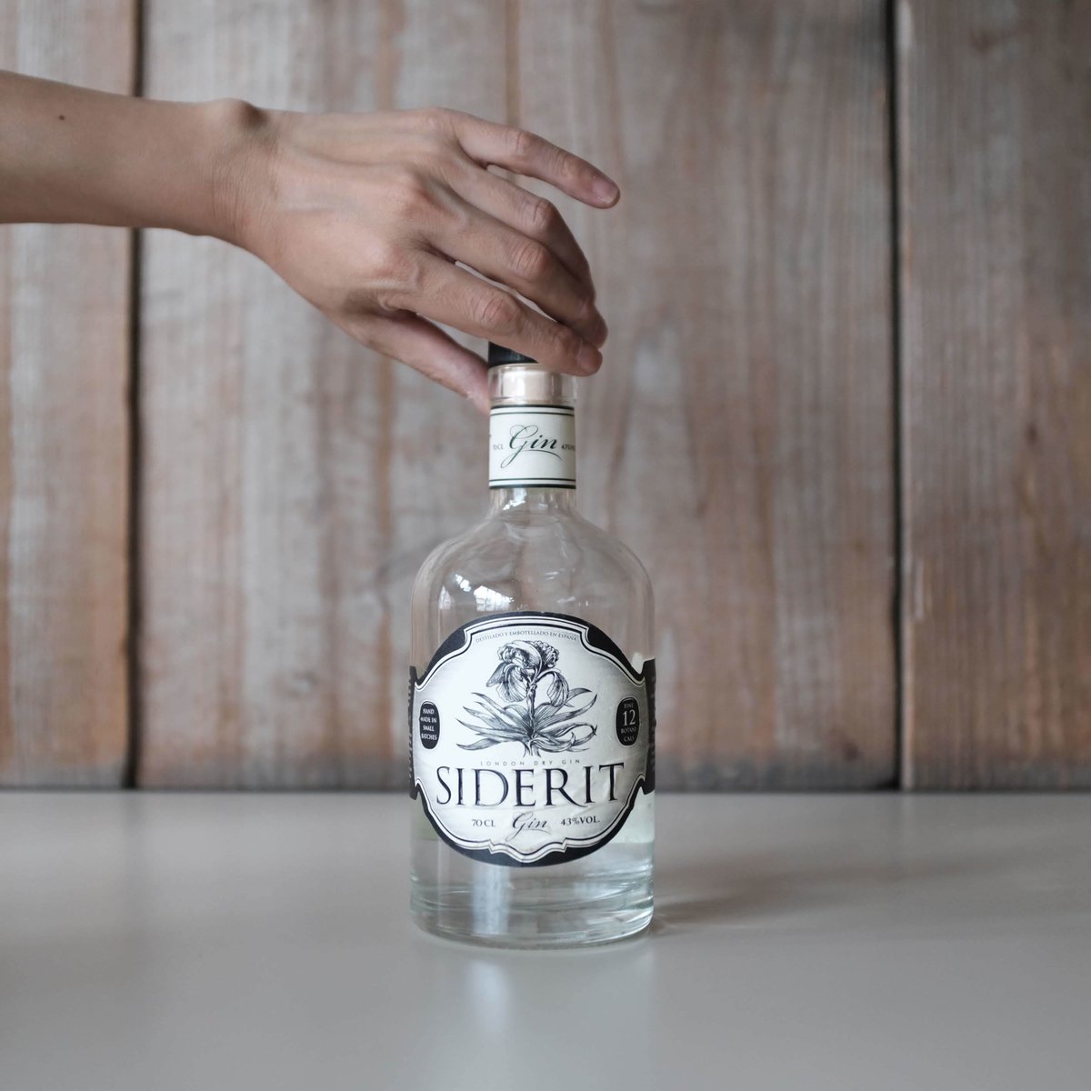 SIDERIT LONDON DRY GIN | GIN BOTTLE SHOP