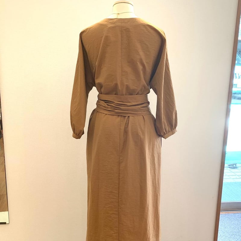 MARELLA(マレーラ) ウエストベルト付きワンピース <294 MARELLA(マレーラ) ウエストベルト付きワンピース <294