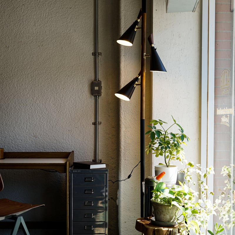 CARDIFF POLE LAMP / ACME Furniture | GENERAL ST CARDIFF POLE LAMP / ACME Furniture | GENERAL ST