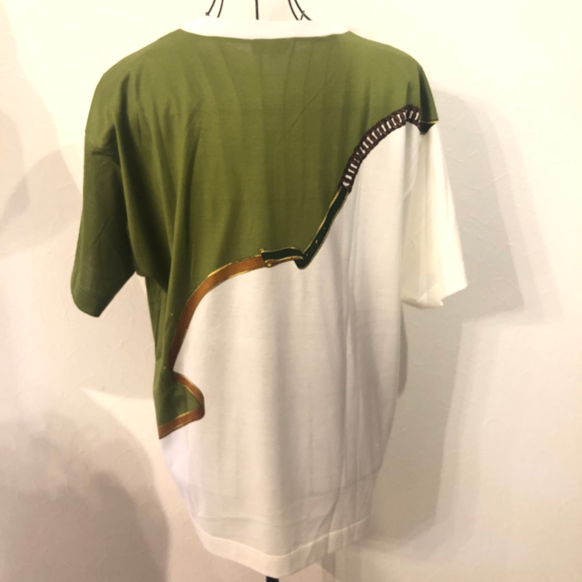 HERMES☆エルメス☆Tシャツ☆サイズM☆馬柄☆コットン100 HERMES☆エルメス☆Tシャツ☆サイズM☆馬柄☆コットン100