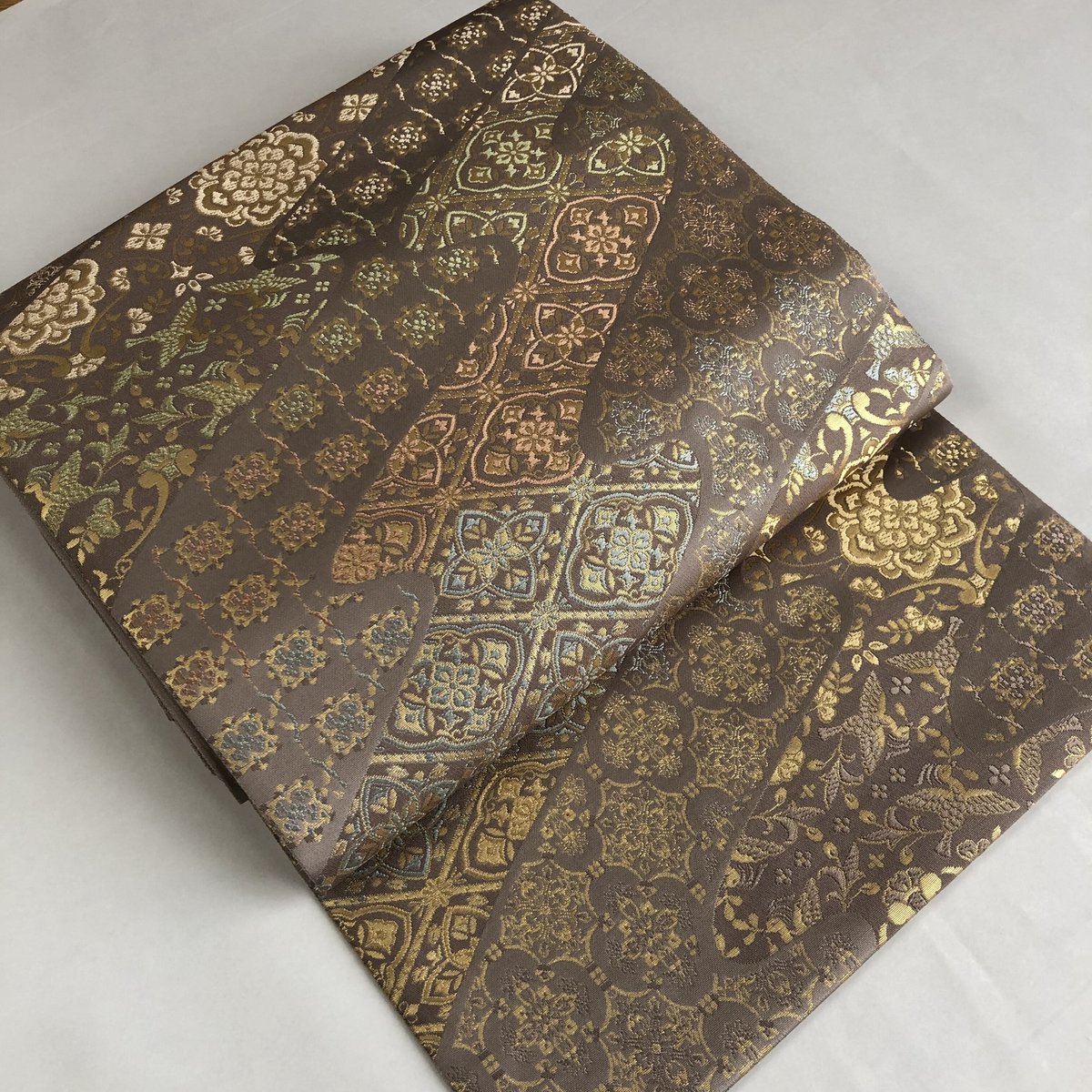 未使用品】袋帯 FO-17 六通柄 箔屋清兵衛 | リサイクルの着物屋 未使用品】袋帯 FO-17 六通柄 箔屋清兵衛 | リサイクルの着物屋
