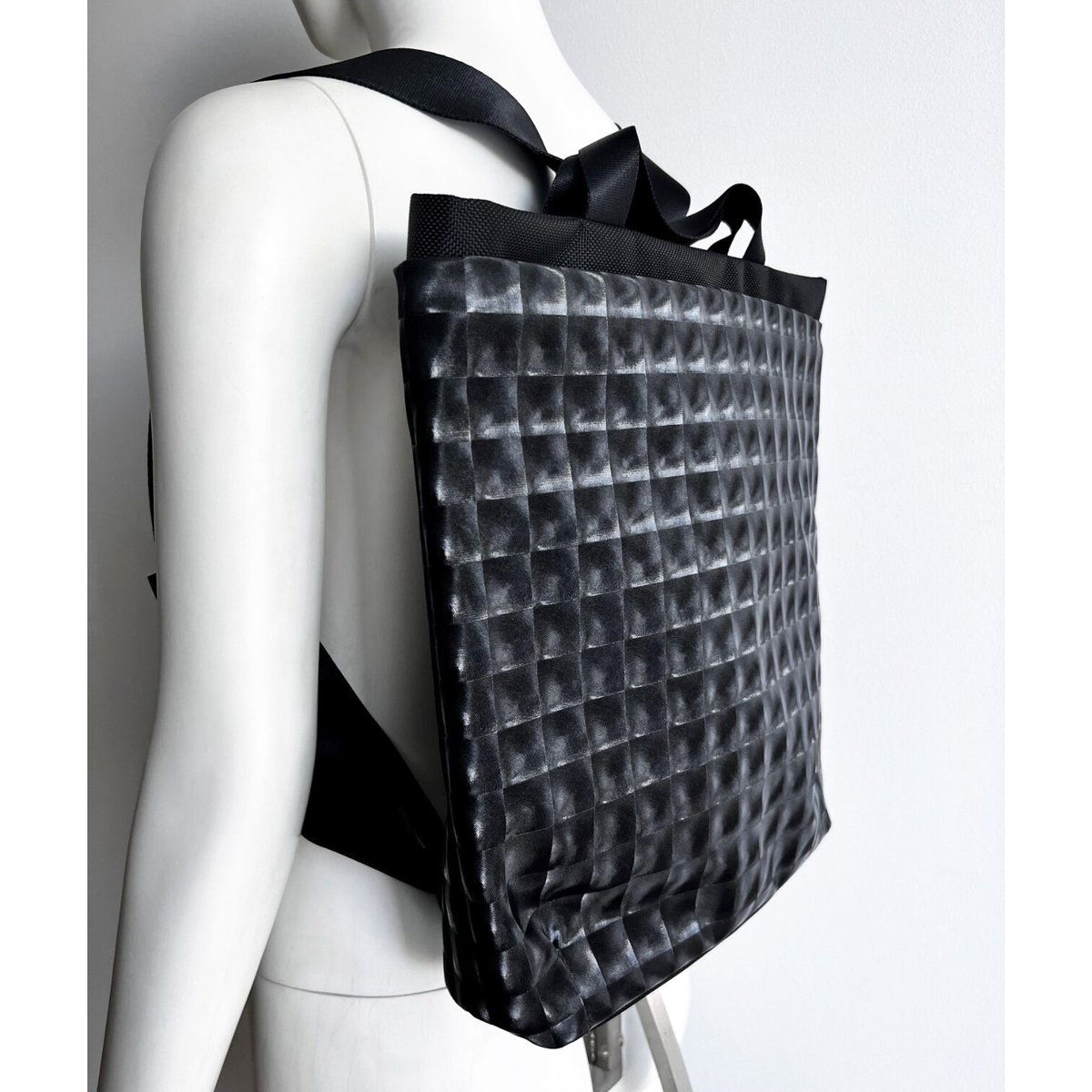 Ruck Bag M2 Mesh BC, RENZ Black, TRICO Black ...