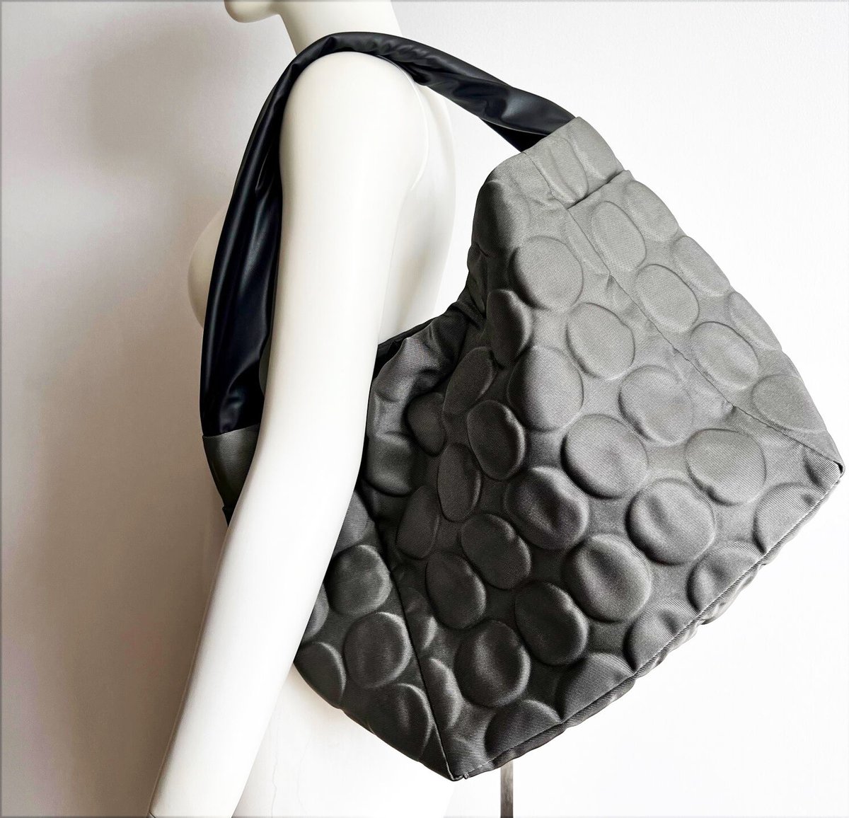 m bag 2way+ DOT Emboss 2 Black,Platinum,Moss,Si...