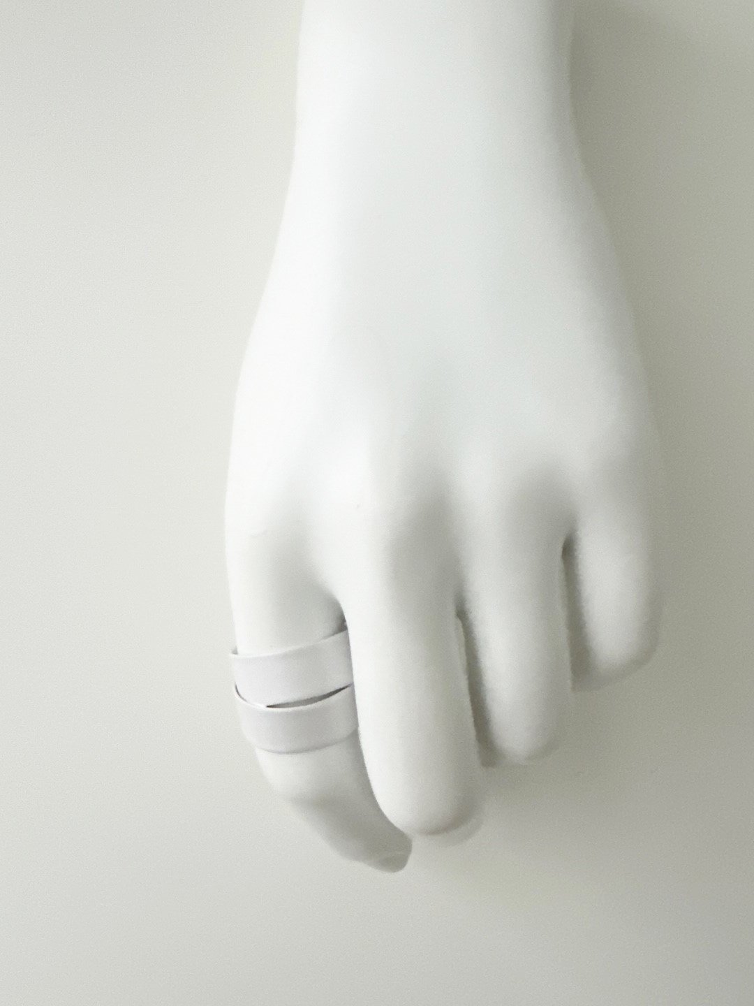 CHARACTER Ring S, Bracelet Gold, Grey, White,