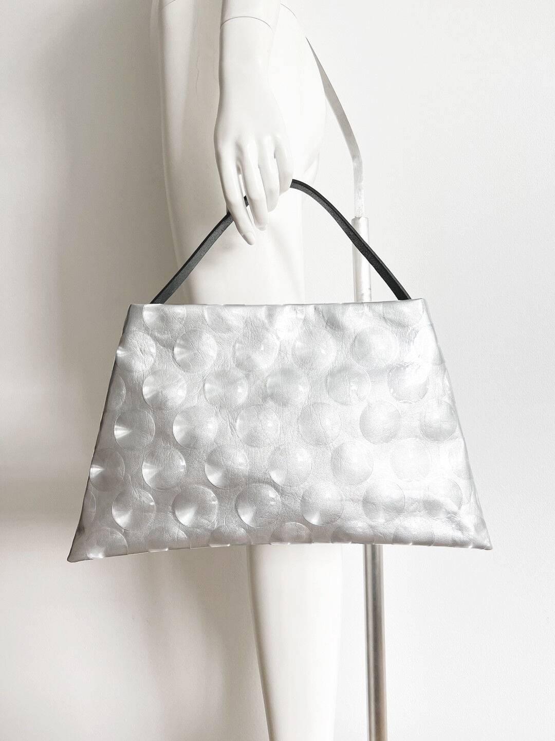 Triangle Bag DOT 3D, DOT Emboss 2 Black, Silve...