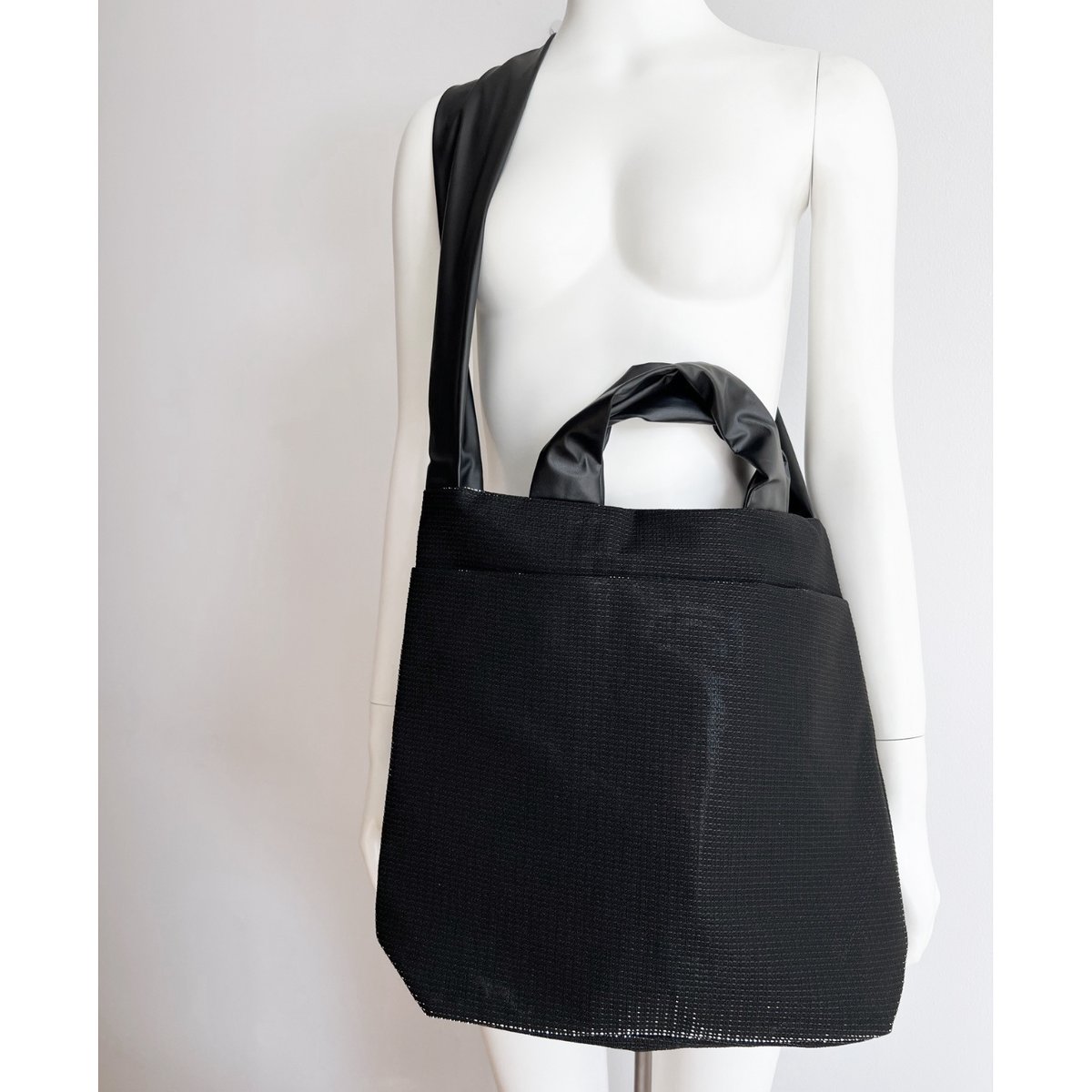 Pocket Bag 2way M Black Arrow, Mesh Black Clea...