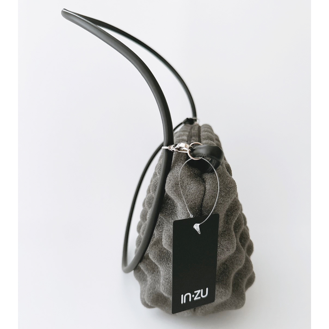 inzu Eggs Grey #3076EG | acrylic