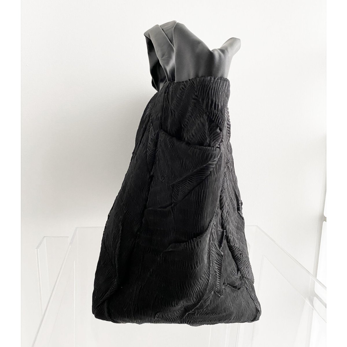 m bag 2way+ Spider Black, Cloud White, WAVE LG...