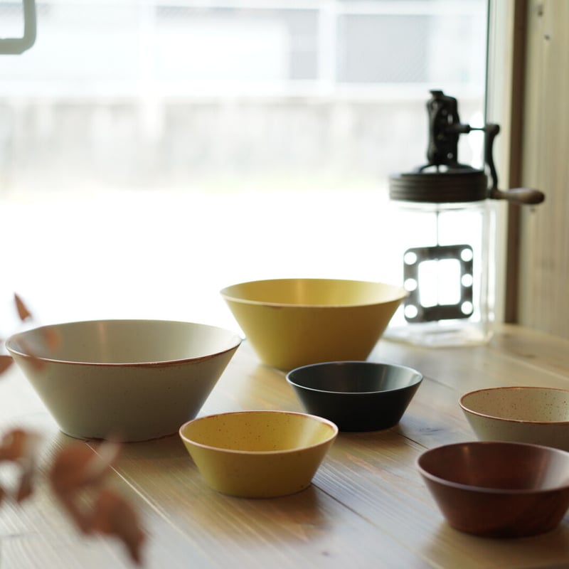 サラダボウル M アルチザナ | ZOE L'Atelier de Poterie サラダボウル M アルチザナ | ZOE L'Atelier de Poterie