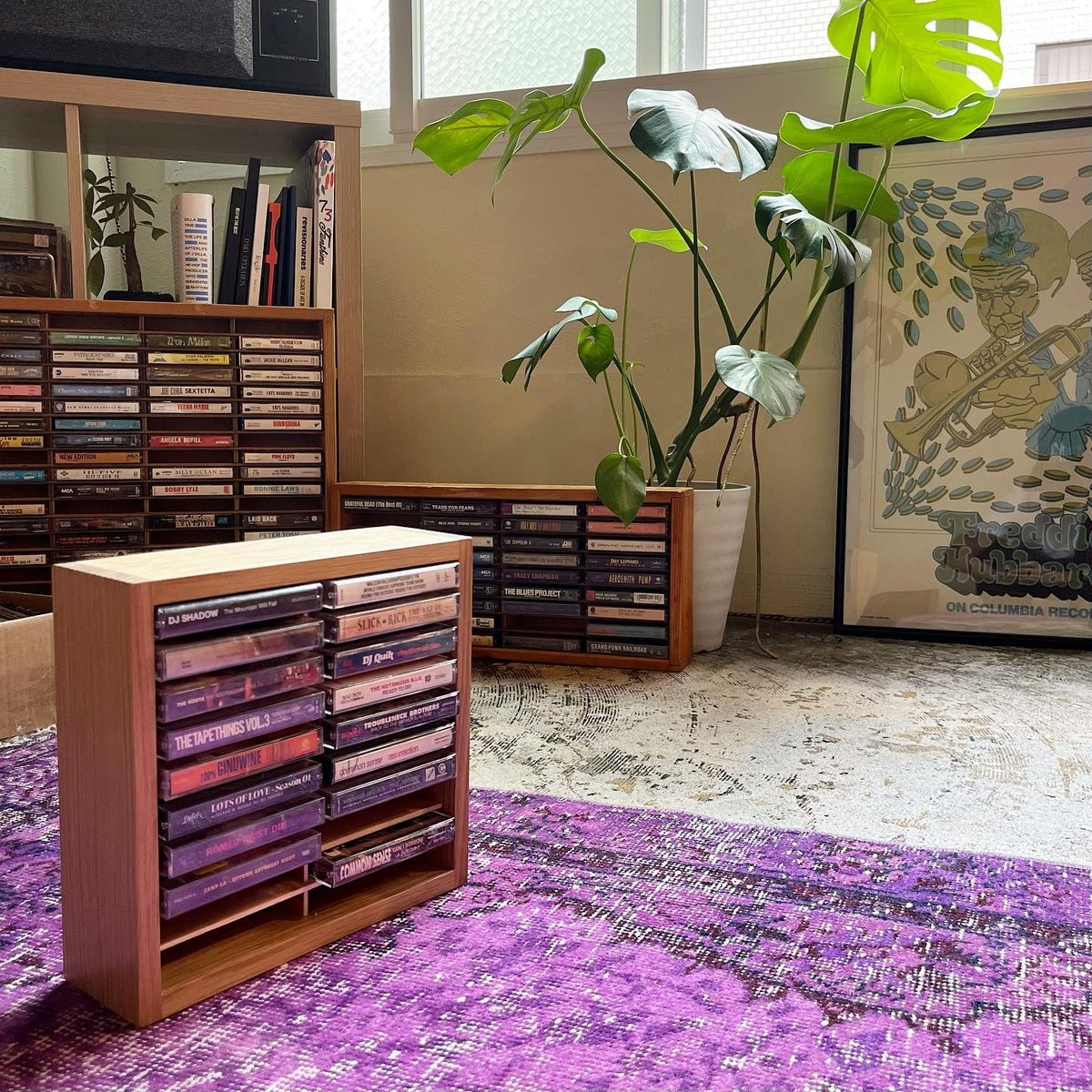 "SUNDAYLAND Wooden Cassette Tape Rack" | ISANDLA