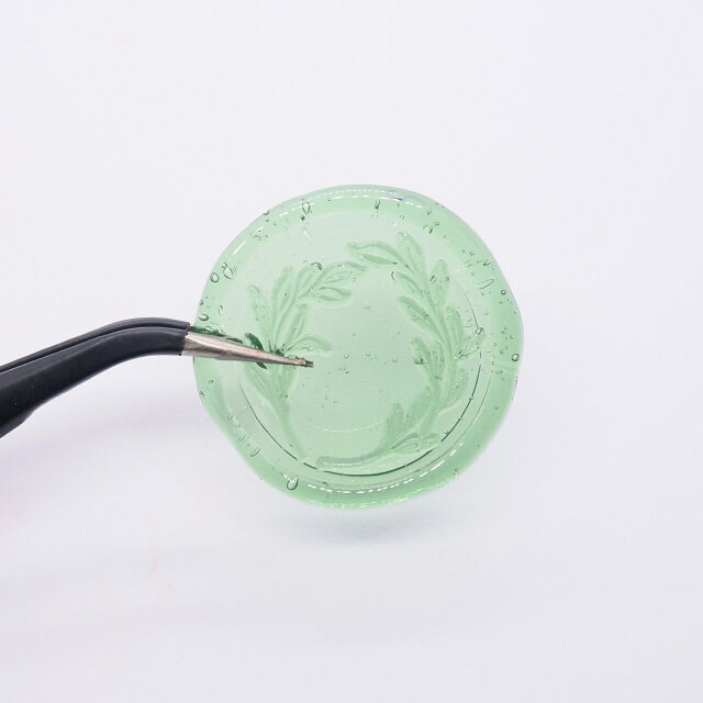 【PILL】422:CRYSTAL WAX EMERALD【単色35g：約100粒】 | シー...