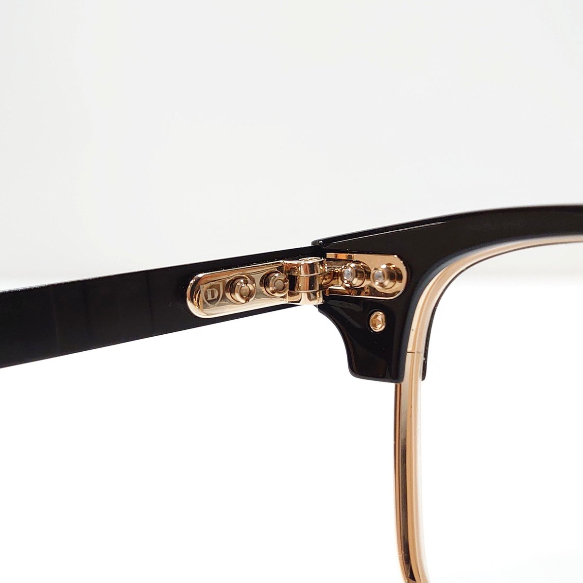DITA STATESMAN THREE DRX-2064-B-BLK-GLD-55 | O DITA STATESMAN THREE DRX-2064-B-BLK-GLD-55 | O