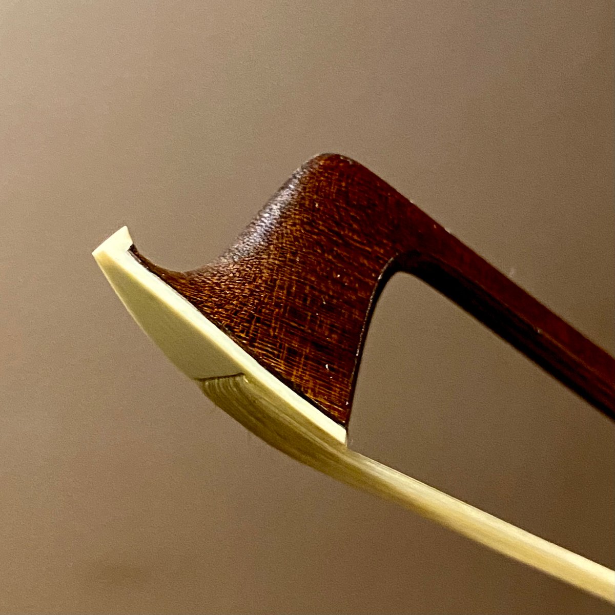 【バイオリン弓】Silver mounted bow C.THOMASSIN A PARIS ...