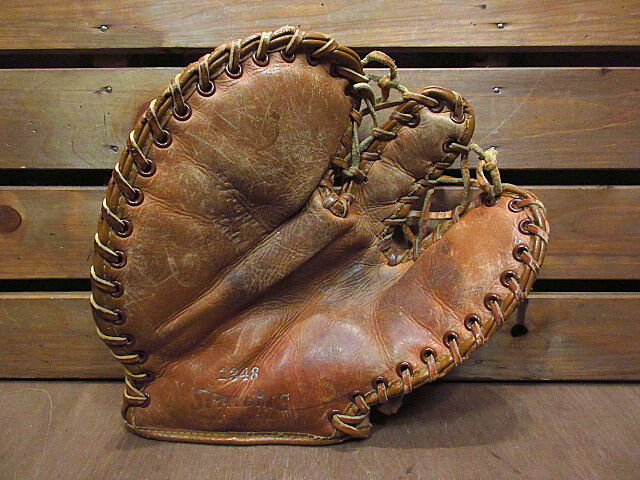 ビンテージ40's○SPALDING Trapper Modelレザーベースボール ビンテージ40's○SPALDING Trapper Modelレザーベースボール