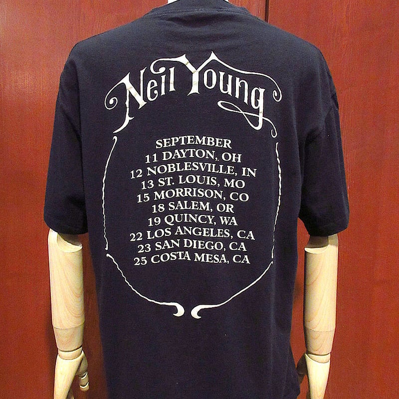 ビンテージ90's○NEIL YOUNG SOLO 1992年ツアーTシャツ黒size L ビンテージ90's○NEIL YOUNG SOLO 1992年ツアーTシャツ黒size L