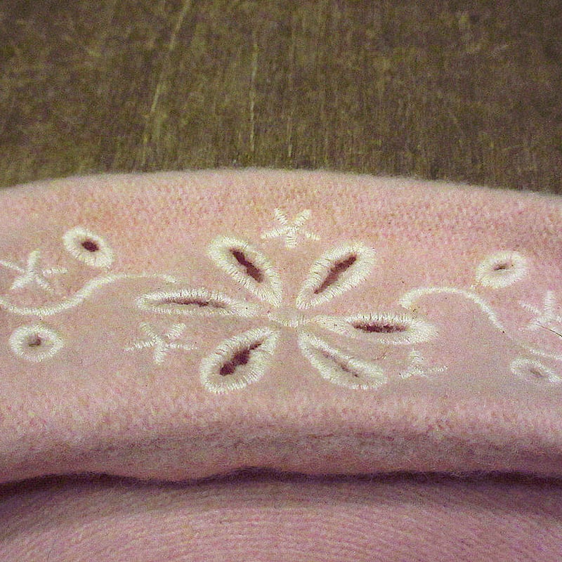 ビンテージ○フラワー刺繍入りウールベレー帽薄ピンク○221118k6 ビンテージ○フラワー刺繍入りウールベレー帽薄ピンク○221118k6