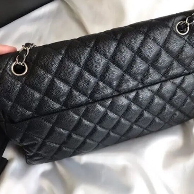 シャネル CHANEL マトラッセ キャビアスキン ラージ ショルダー シャネル CHANEL マトラッセ キャビアスキン ラージ ショルダー