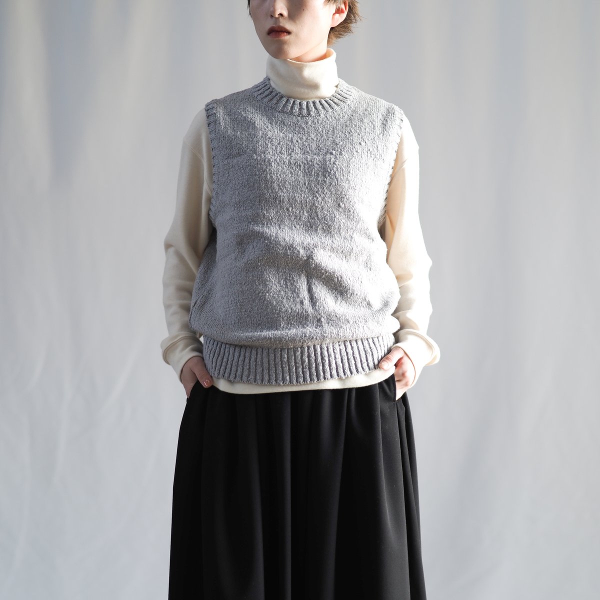 【期間限定価格】 ガラ紡ニットベスト KTG-002 [ コットン ] | 新見本工場 オン...