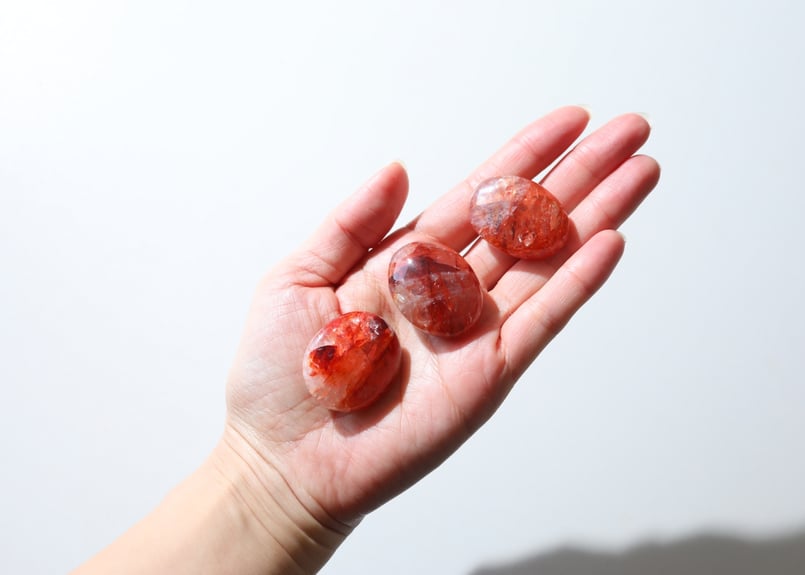 勇気を後押しする】ヘマタイトインクォーツ タンブル(3個セット 勇気を後押しする】ヘマタイトインクォーツ タンブル(3個セット