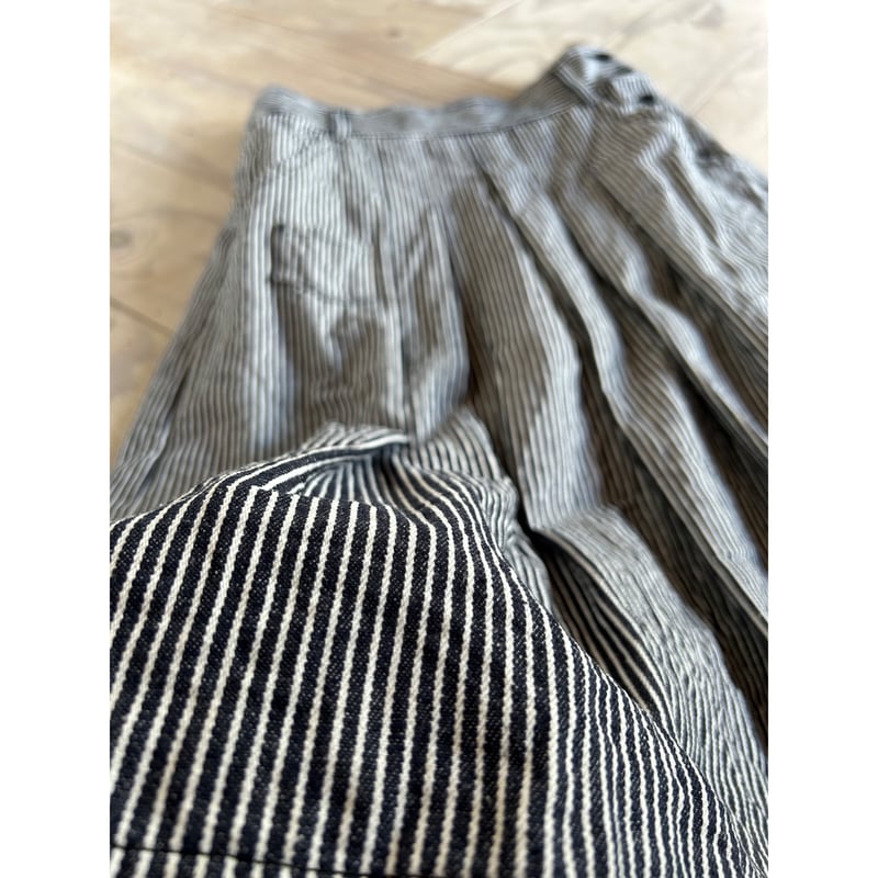 ヒッコリー・タックスカート | SHOP-CHAR ヒッコリー・タックスカート | SHOP-CHAR