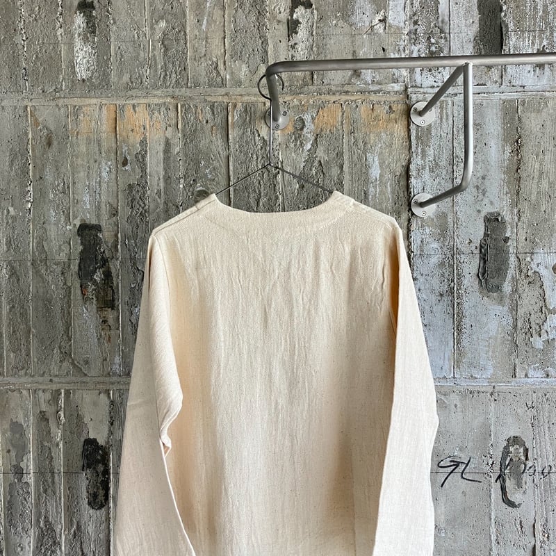 CALICO Vネック長袖トップス ダイヤジャガード | A | ONLINE STORE CALICO Vネック長袖トップス ダイヤジャガード | A | ONLINE STORE