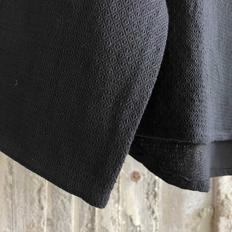 CALICO Vネック長袖トップス ダイヤジャガード | A | ONLINE STORE CALICO Vネック長袖トップス ダイヤジャガード | A | ONLINE STORE