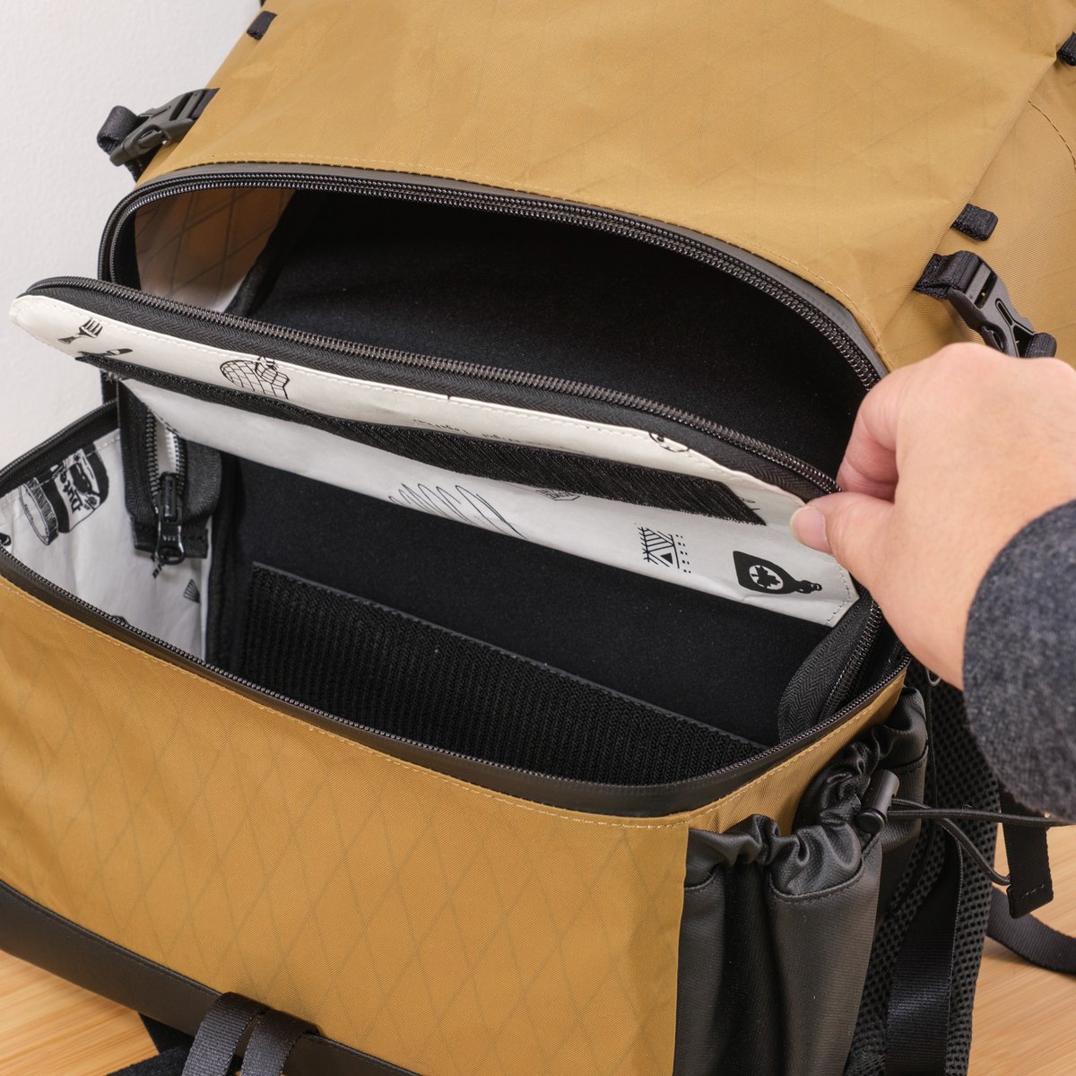 holo ／ Utility Back Pack | 旅道具と人 HouHou〈ホウホウ〉