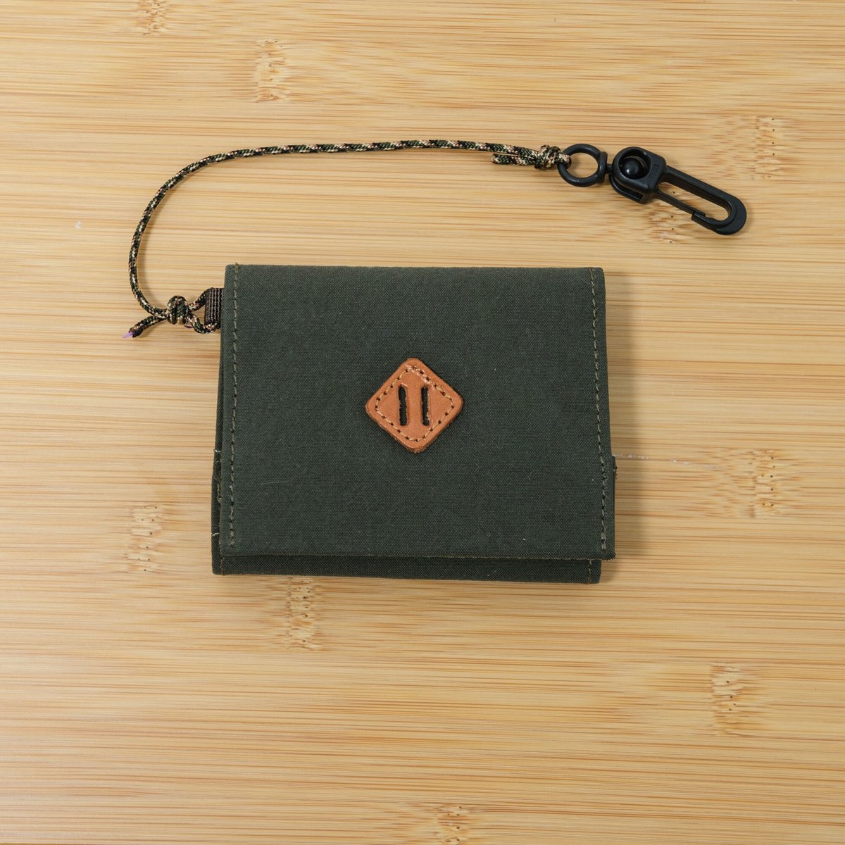 holo ／ Multi Wallet | 旅道具と人 HouHou〈ホウホウ〉