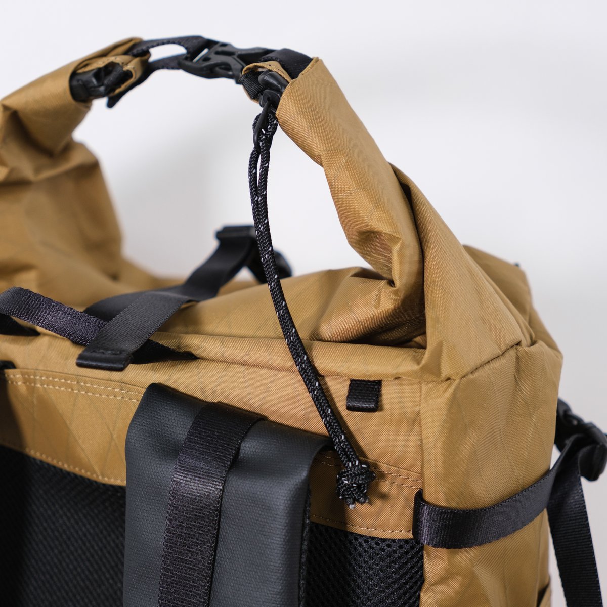 holo ／ Utility Back Pack | 旅道具と人 HouHou〈ホウホウ〉