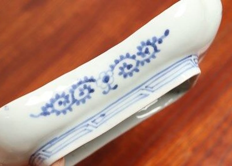 江戸中期紙刷古印判唐草と文字図入角長角皿5客組 | 吉祥寺PukuPuku 江戸中期紙刷古印判唐草と文字図入角長角皿5客組 | 吉祥寺PukuPuku