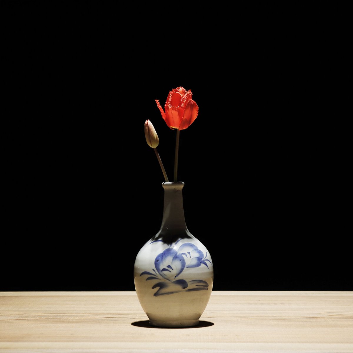 小ぶりな徳利 花瓶 | 古物屋 壱両 小ぶりな徳利 花瓶 | 古物屋 壱両