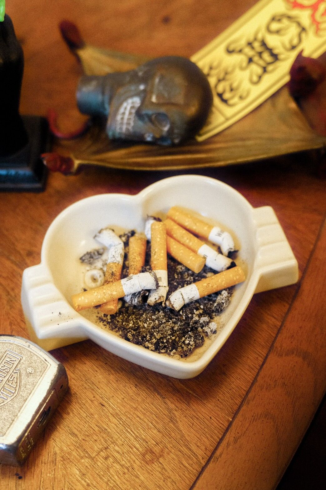 「ONE GIRL CAUSES FIRE」ORIGINAL ASHTRAY // IVORY...