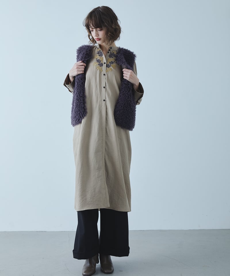 etre relie】コンビカラーエンブロイワンピース 157617 | etre relie