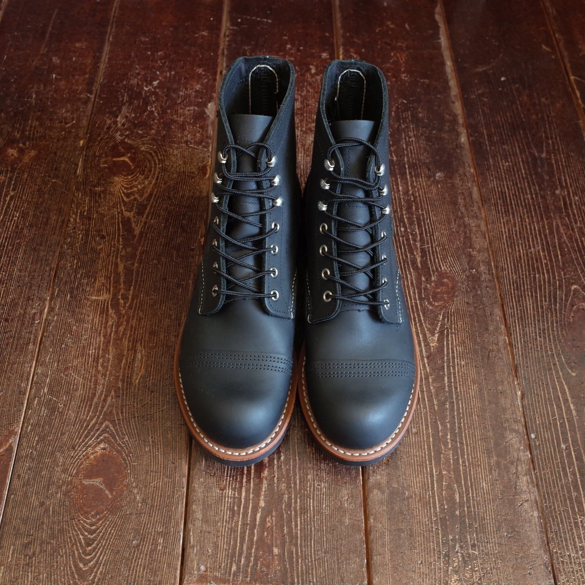 Red Wing #8084 "IRON RANGER"Black Harness | MAP...