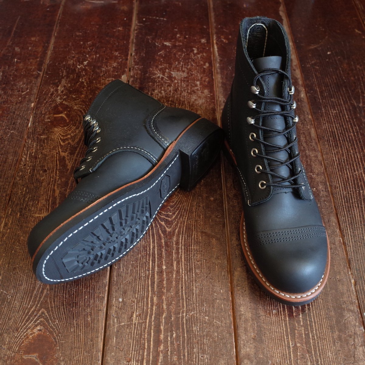 Red Wing #8084 "IRON RANGER"Black Harness | MAP...