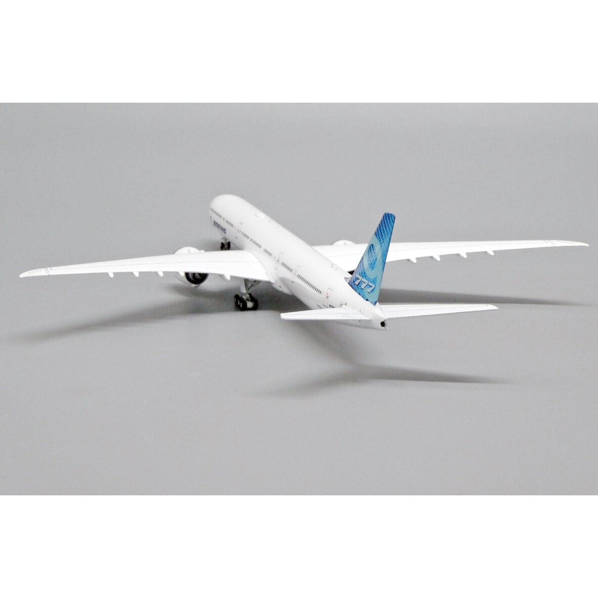 1/400 777-9X ボーイング社 ハウスカラー N779XY | 1/400 777-9X ボーイング社 ハウスカラー N779XY |